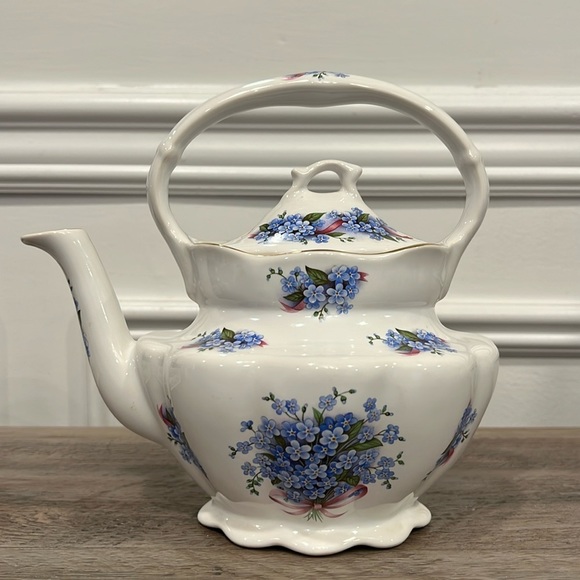 Crown Heritage | Dining | Crown Heritage Porcelain Floral Teapot Made In England | Poshmark